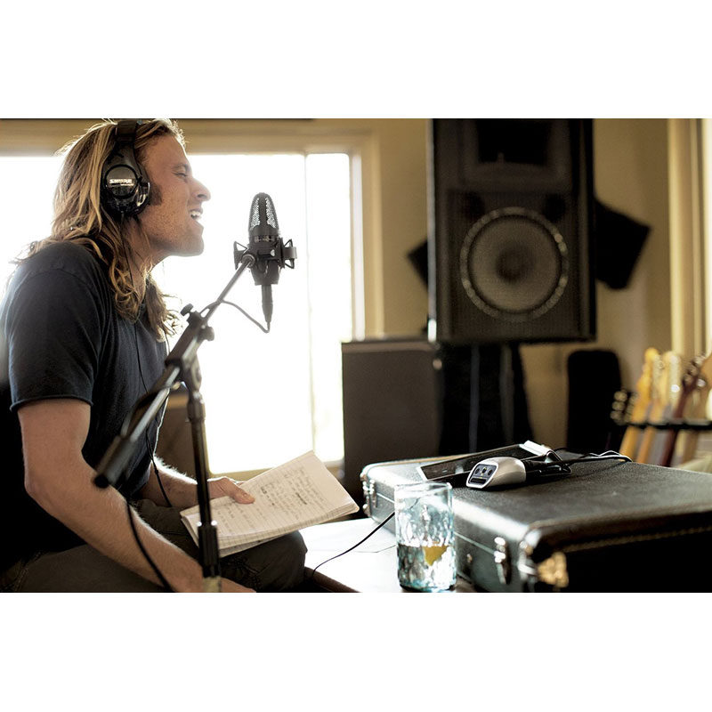 Shure MVi Digital Audio Interface