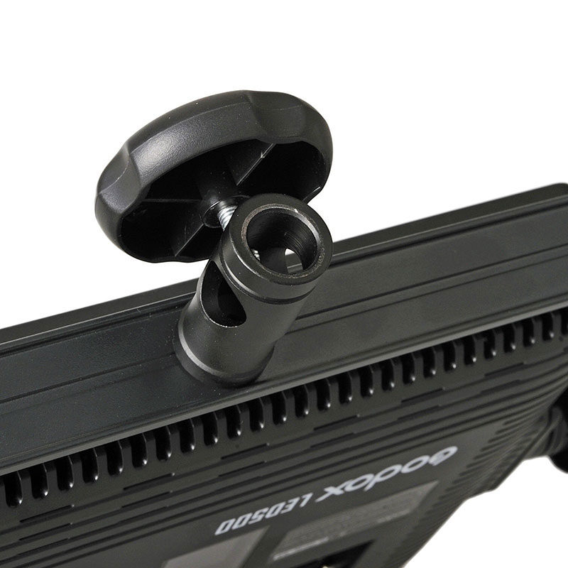 Godox LED 500C met barndoors | Cameranu