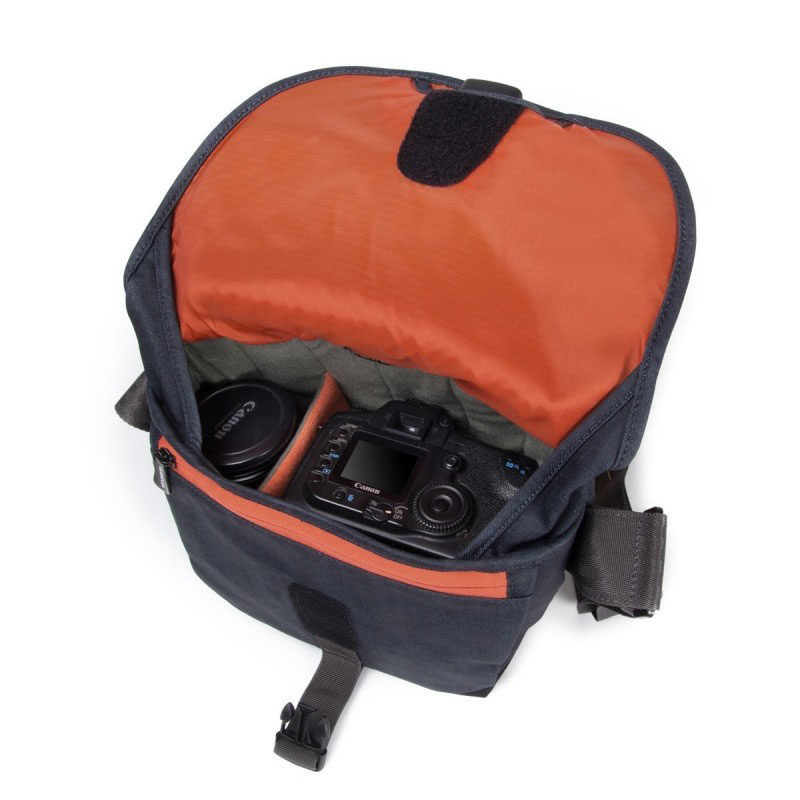 Crumpler Light Delight Sling 4000 Dark Blue | CameraNU.nl