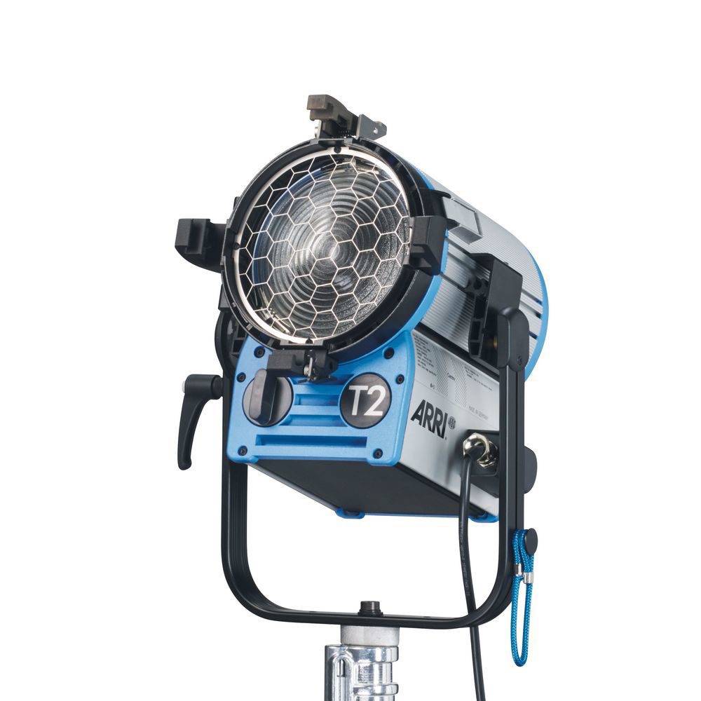 Arri T2 2000W Tungsten Fresnel light huren? | CameraNU.nl