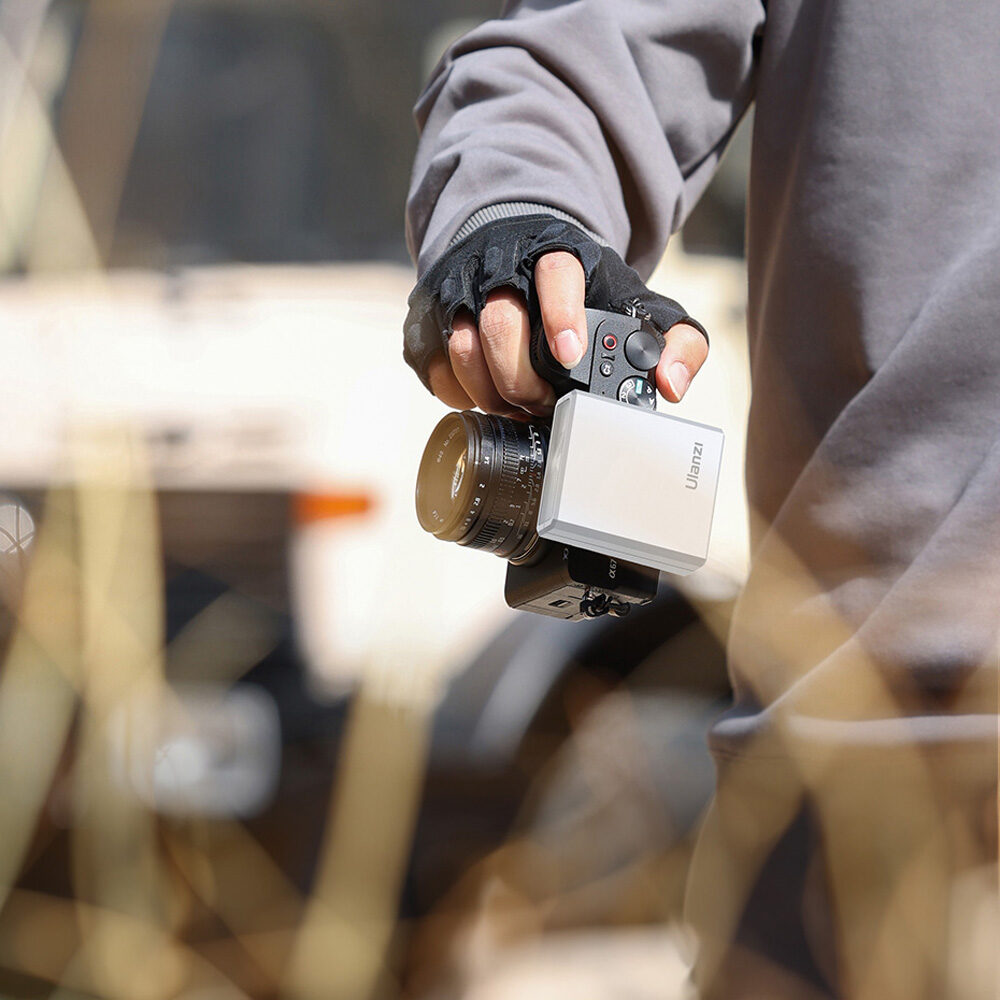 Ulanzi F12 Mini Camera Flash Speedlite Wit kopen? | Cameranu